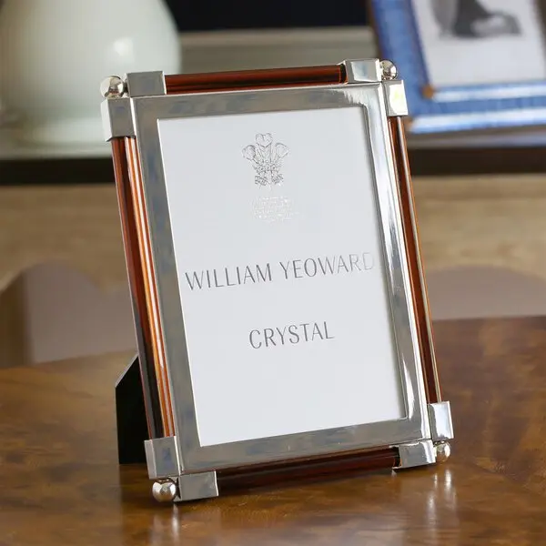 WILLIAM YEOWARD CRYSTAL New Classic Frame, 5 X 7 - Amber