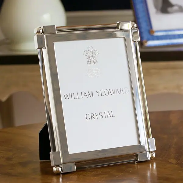WILLIAM YEOWARD CRYSTAL New Classic Frame, 8 X 10 - Clear