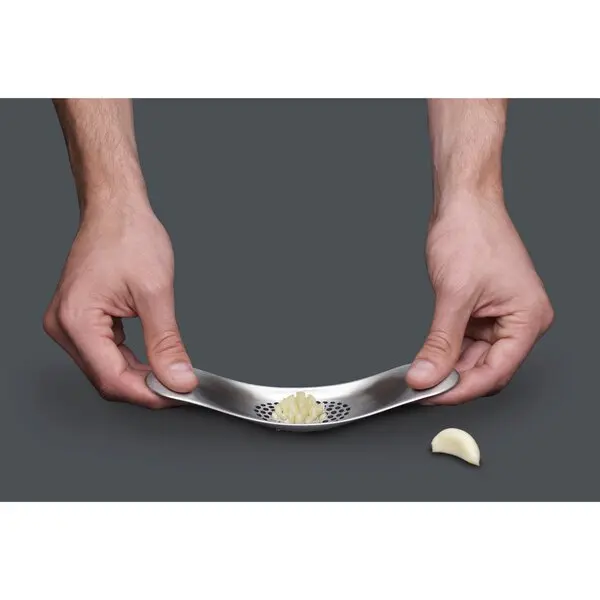 JOSEPH JOSEPH Rocker Garlic Crusher