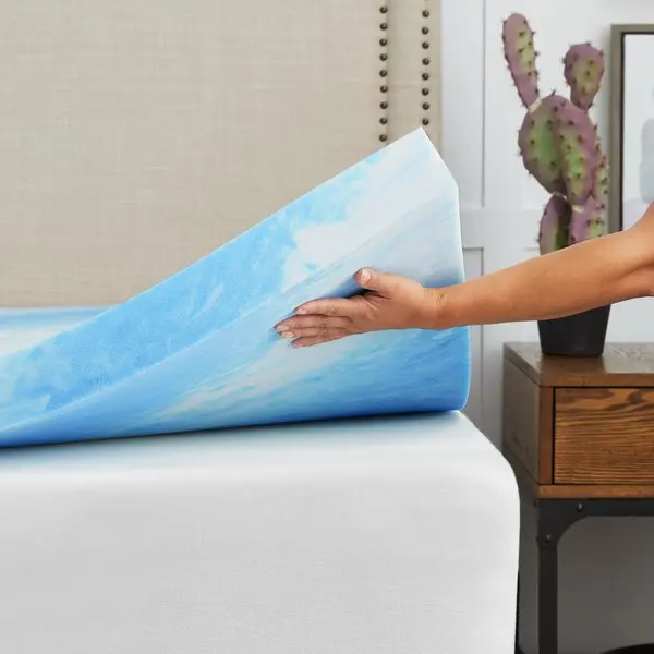 SEALY 2 Memory Foam Topper With Cover, Queen