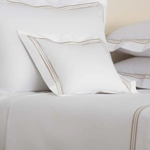 Frette Triplo Popeline Boudoir Sham - White/savage Beige