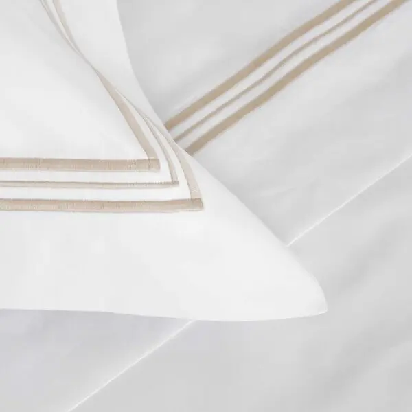 Frette Triplo Popeline King Sham, King - White/savage Beige