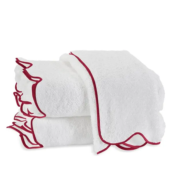 MATOUK Cairo Scallop Guest Towel - Rally Red