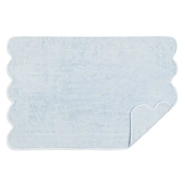 MATOUK Cairo Scallop Tub Mat - Light Blue/white