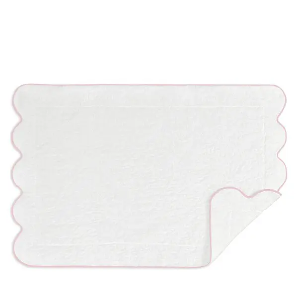 MATOUK Cairo Scallop Tub Mat - Pink