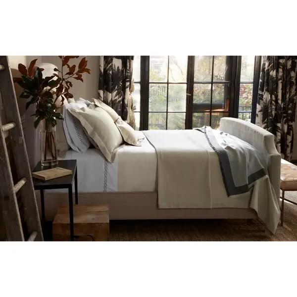 MATOUK Elliot Coverlet, Queen - Linen