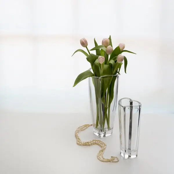 ORREFORS Heart Bud Vase