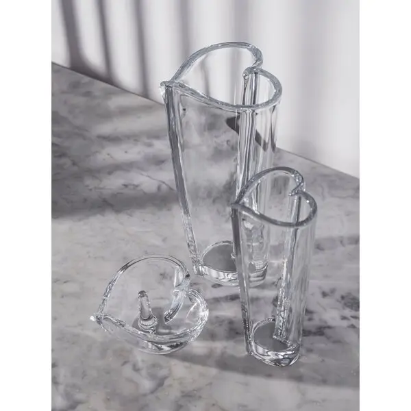 ORREFORS Heart Bud Vase