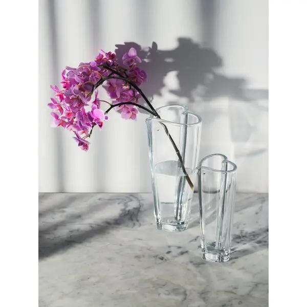 ORREFORS Heart Bud Vase