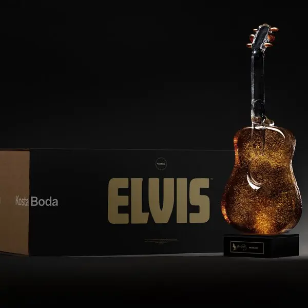 KOSTA BODA Elvis X Graceland Limited Edition