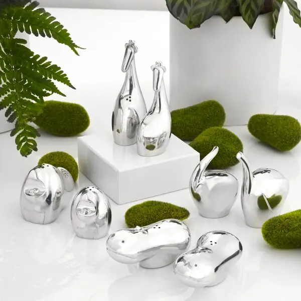 NAMBE Elephant Salt & Pepper Shakers