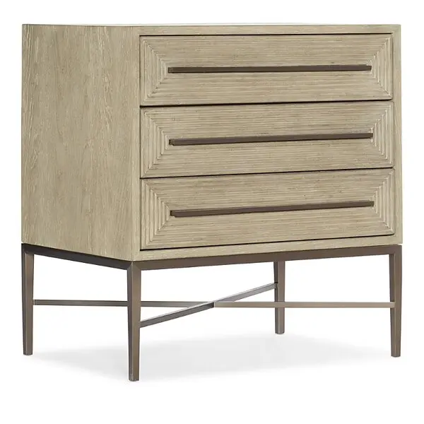 HOOKER FURNITURE Cascade Three-drawer Nightstand