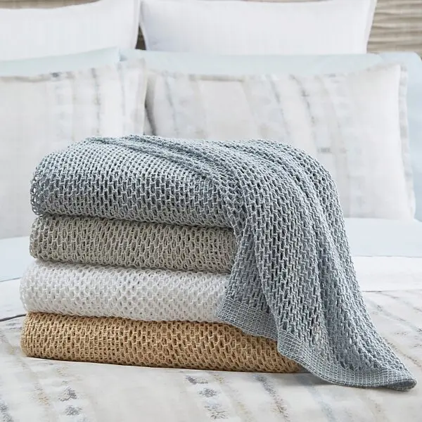 SFERRA Mare Decorative Throw - Honey