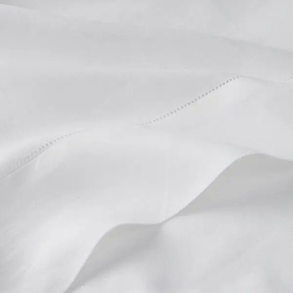 SFERRA Festival Tablecloth, 66 X 140 - White