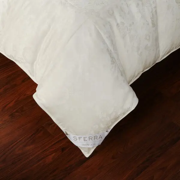 SFERRA Snowdon Light Down Comforter, King