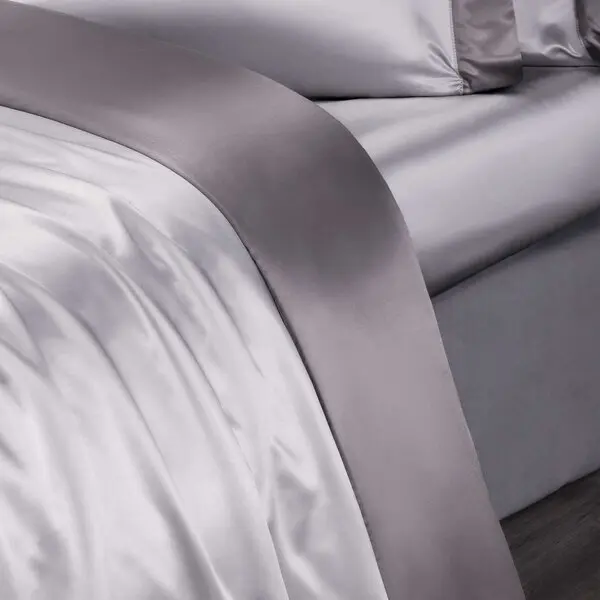 TOGAS House Of Textiles Elite Silk Standard Sham - Silver