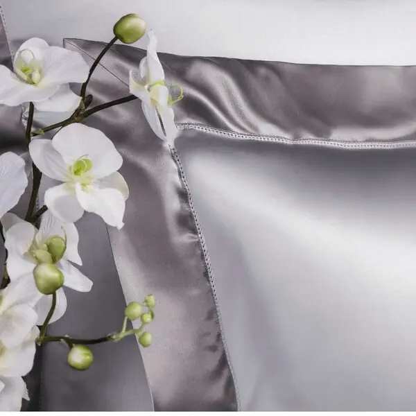 TOGAS House Of Textiles Elite Silk Standard Sham - Silver
