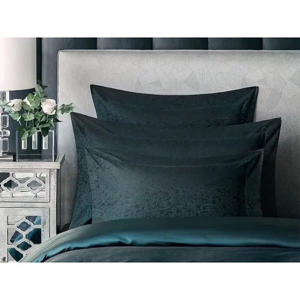 TOGAS House Of Textiles Gauthier Silk Standard Sham - Green