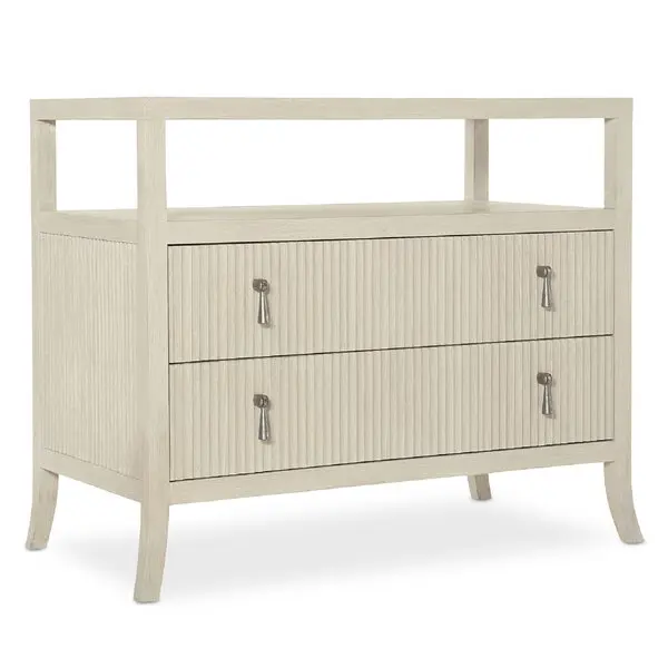 BERNHARDT East Hampton Bachelors Chest