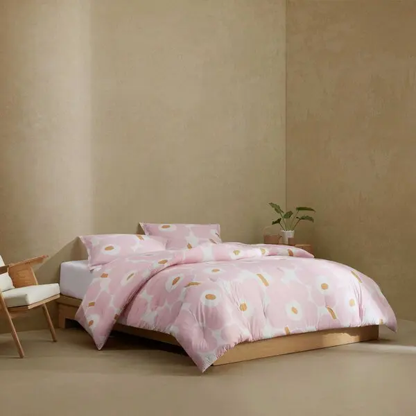 Marimekko Unikko Comforter Set, King - Light Pink