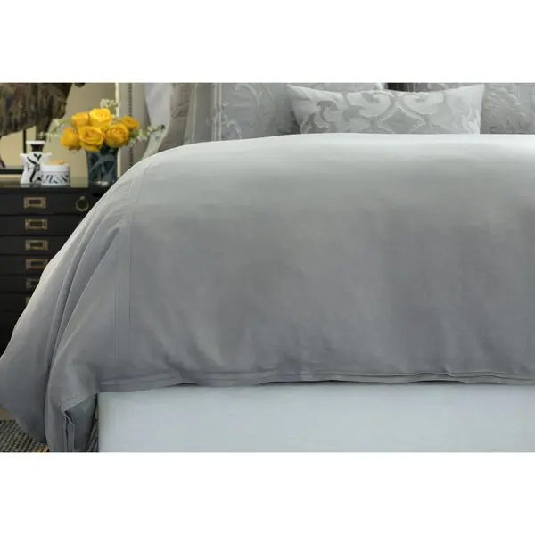 LILI ALESSANDRA Bloom Duvet Cover, Queen - Light Gray