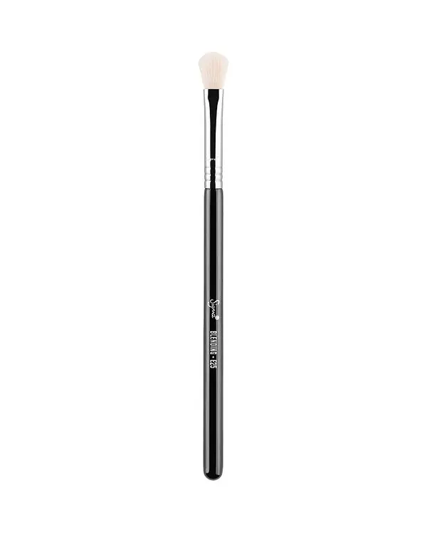 SIGMA BEAUTY E25 Blending Brush - No Color