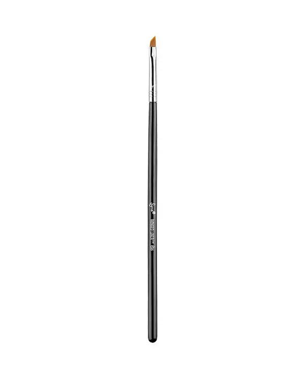 SIGMA BEAUTY E06 Winged Liner Brush - No Color