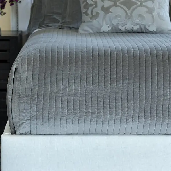 LILI ALESSANDRA Aria Quilted Coverlet, Queen - Light Gray