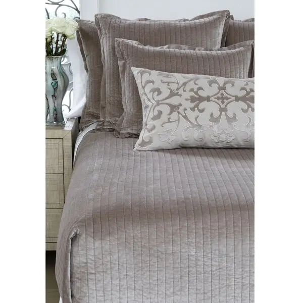 LILI ALESSANDRA Aria Quilted Coverlet, Queen - Raffia