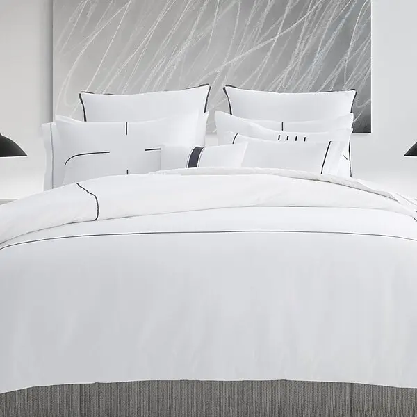Vera Wang Zig Zag Duvet Cover Set, Queen - White