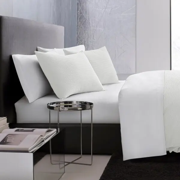 Vera Wang Waffle Pique Comforter Set, Queen - White