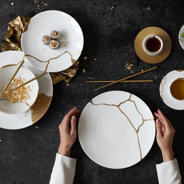 Bernardaud Kintsugi-sarkis 24k Gold Coupe Salad Plate - White/gold
