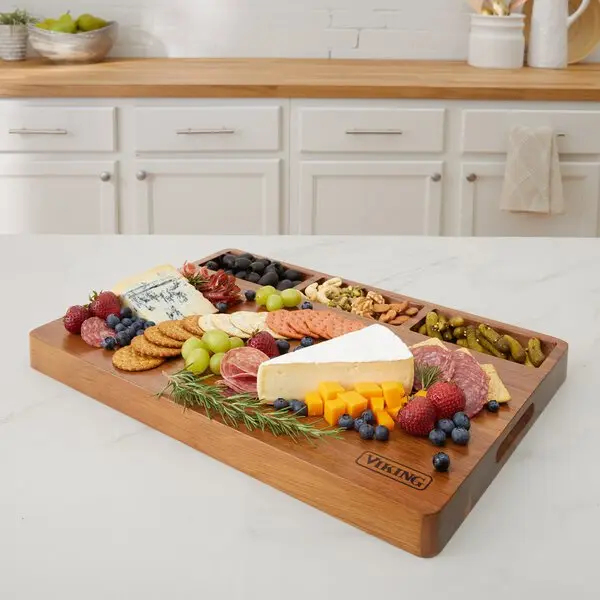 VIKING Acacia 20 Butcher Block Prep/serving Board