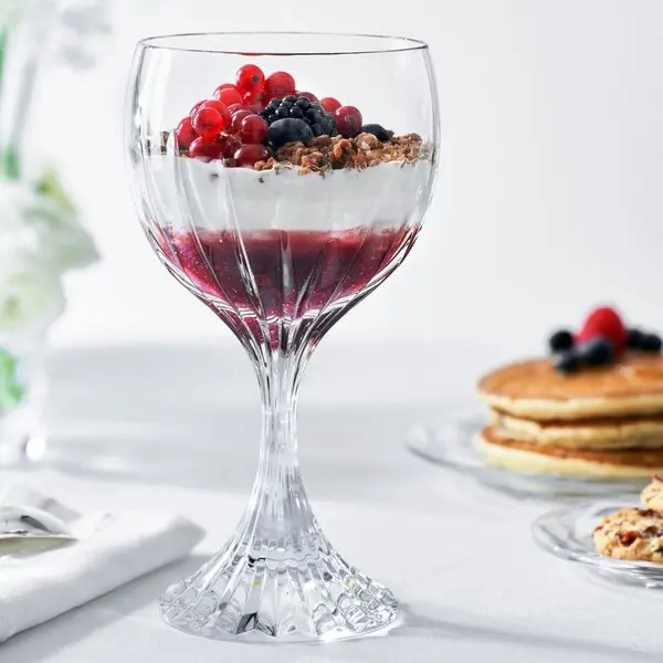 THE MARTHA, BY BACCARAT Massena Water Goblet