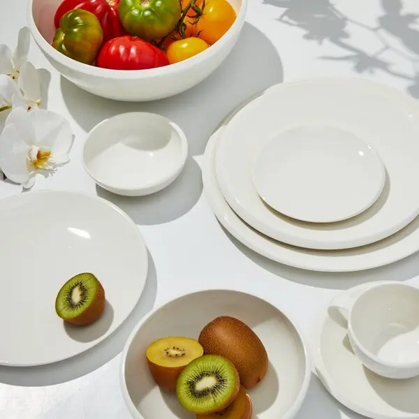 VILLEROY & BOCH New Moon Large Round Tray - White