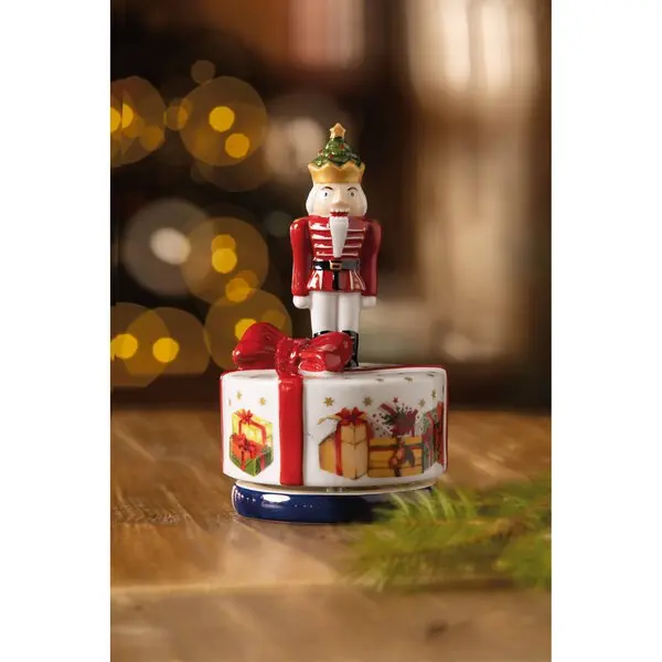 VILLEROY & BOCH Nostalgic Melody Nutcracker Musical Decoration