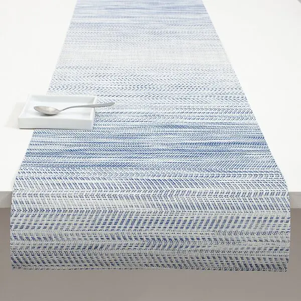 CHILEWICH Wave Table Runner