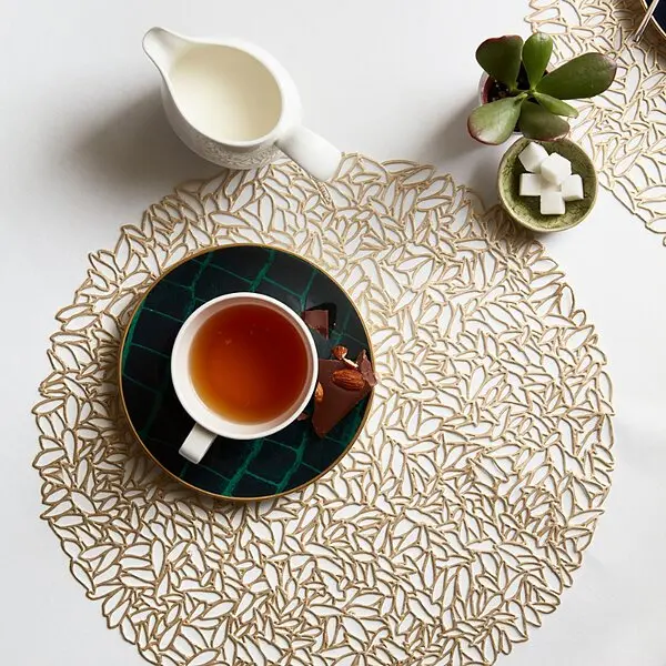 CHILEWICH Pressed Petal Placemat