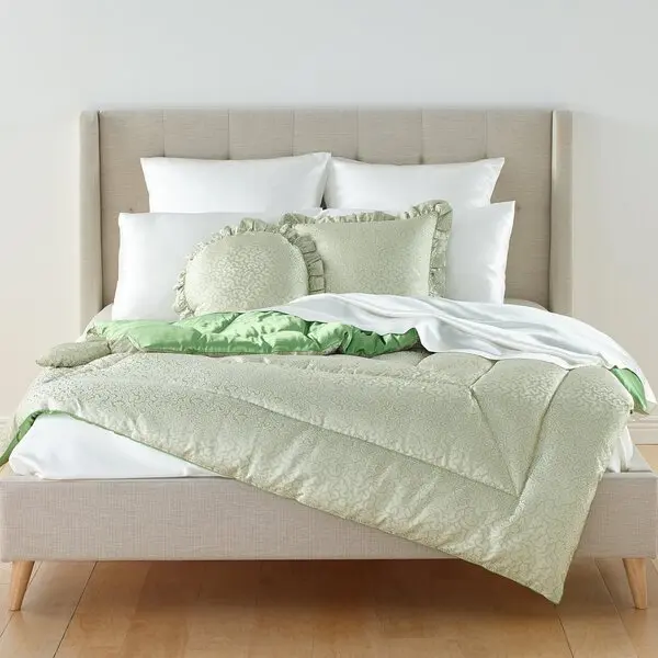 Gingerlily Coral Fern Eiderdown Coverlet, Queen - Green