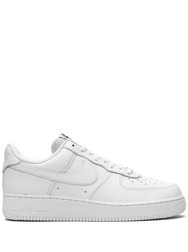 Nike Force 1 Low Flyease Sneakers