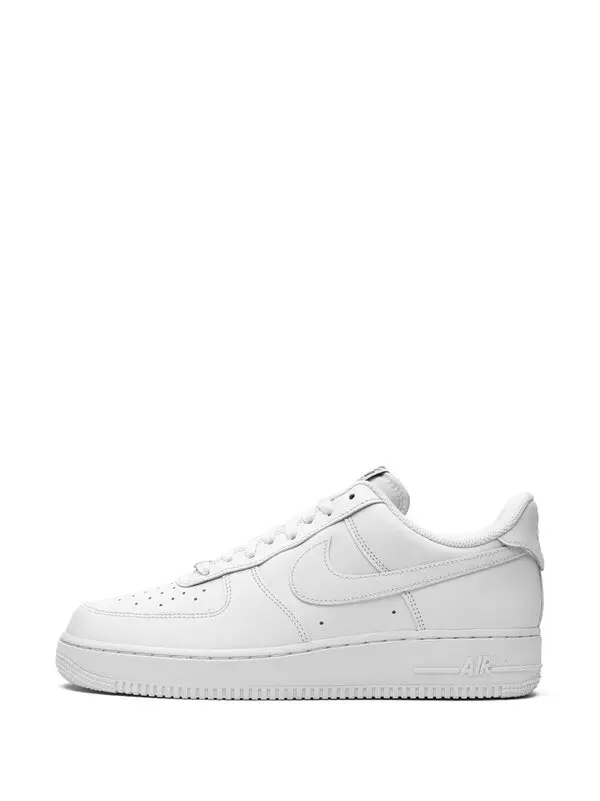Nike Force 1 Low Flyease Sneakers