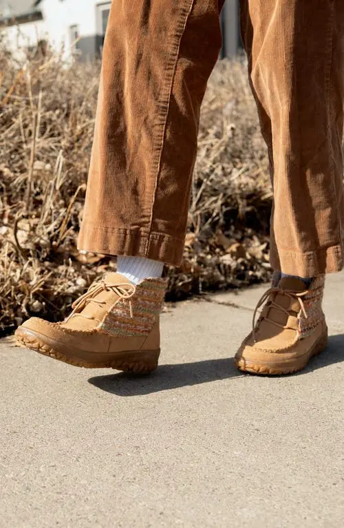 Minnetonka Tealey Bootie - Cinnamon Multi