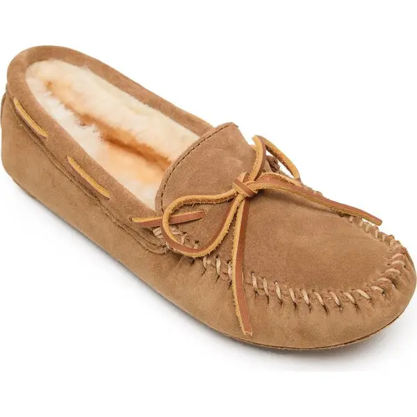 Minnetonka Genuine Shearling Softsole Slipper