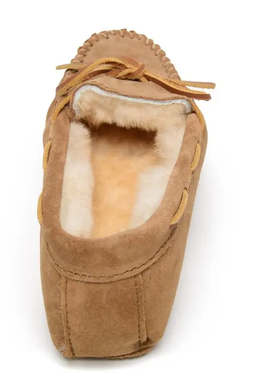 Minnetonka Genuine Shearling Softsole Slipper