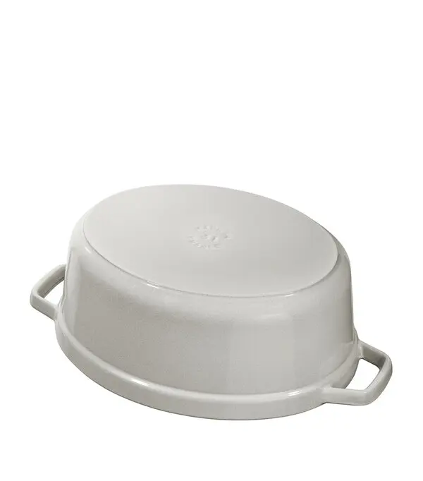 STAUB Oval Cocotte