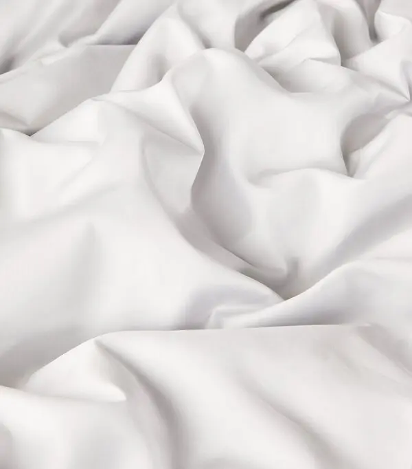 CELSO DE LEMOS Bourdon Duvet Cover
