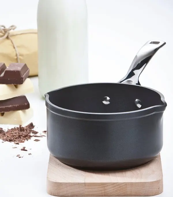 LE CREUSET Toughened Non-stick Milk Pan