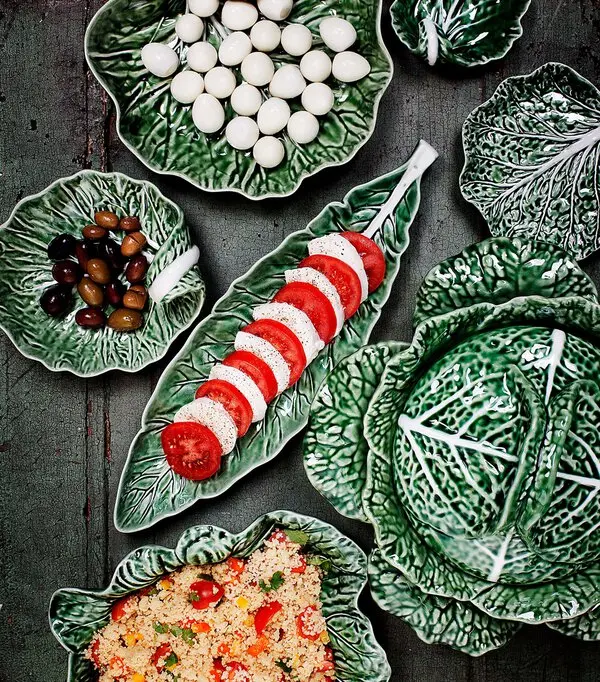 BORDALLO PINHEIRO Cabbage Platter With Bowl