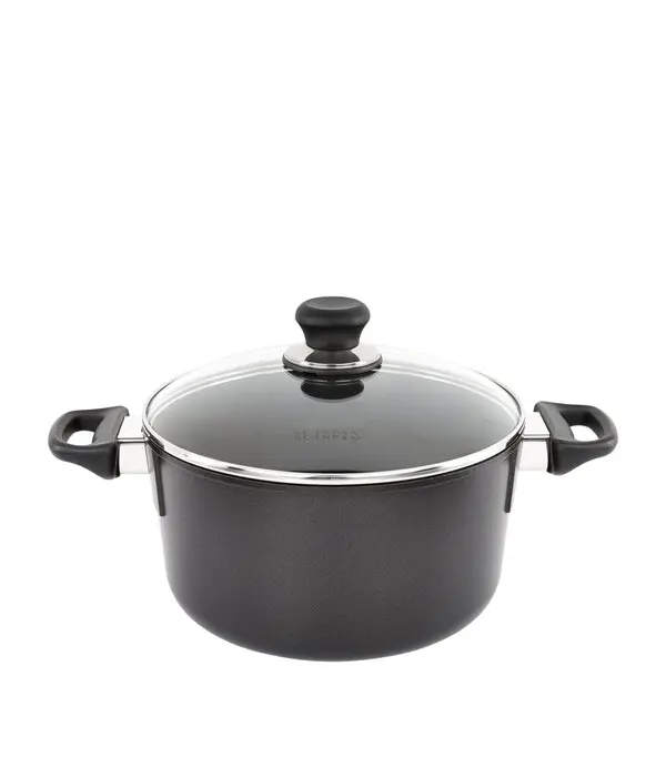 SCANPAN Classic Dutch Oven With Lid - Black