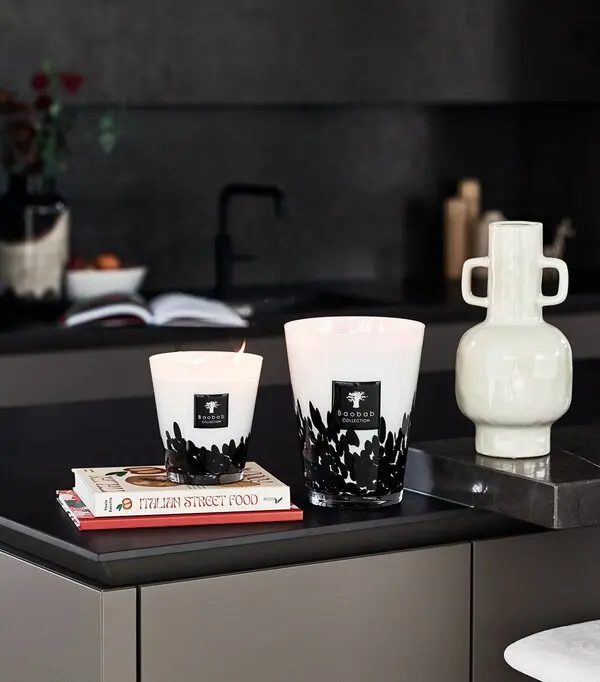 BAOBAB COLLECTION Feathers Candle